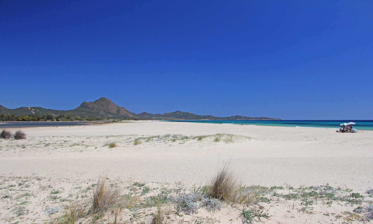 Costa Rei. Las playas y nuestra tierra - Rey Beach Club